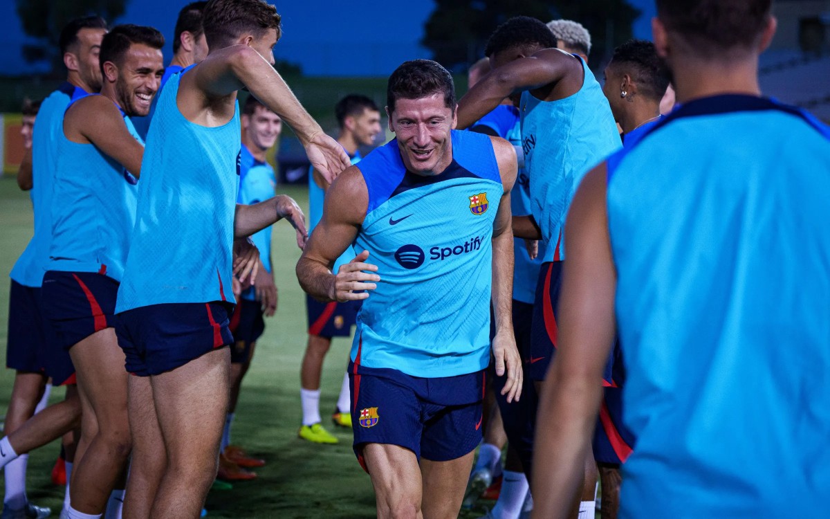 Lewandowski treina pela primeira vez no Barcelona e fala em dar "enorme ...