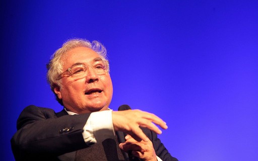 4 pontos para entender o pensamento do sociólogo Manuel Castells ...