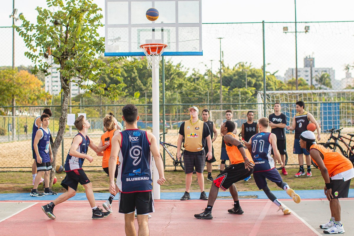 Basquete Transforma SC entrega quadra 3x3 em Joinville | basquete ...
