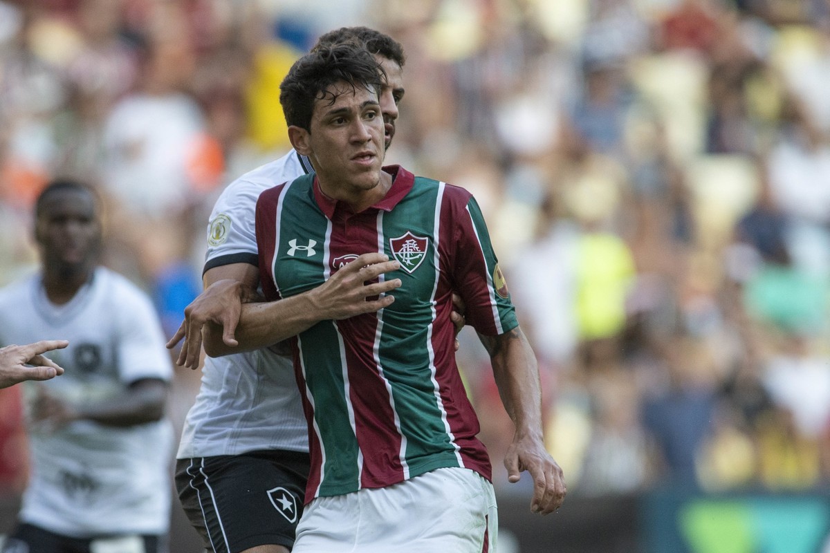 Pedro não treina no campo, e Fluminense tenta recuperação a tempo de ...