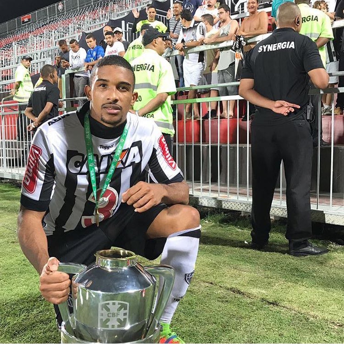 Após título, Bremer comemora conquista do Galinho e mira chance no ...