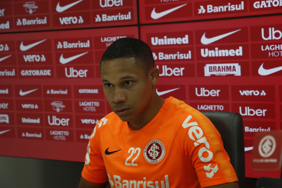 Feliz com chances, Wellington Silva vê semana sem jogos como trunfo ...