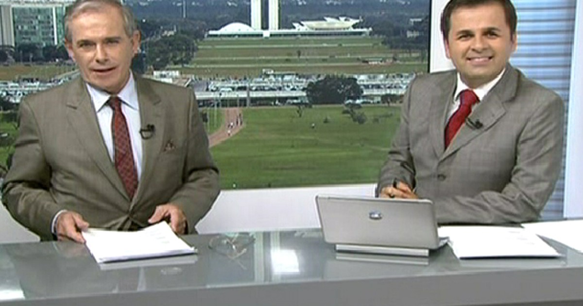 G1 - Nos 30 anos do DFTV, primeiro apresentador retorna ao estúdio ...