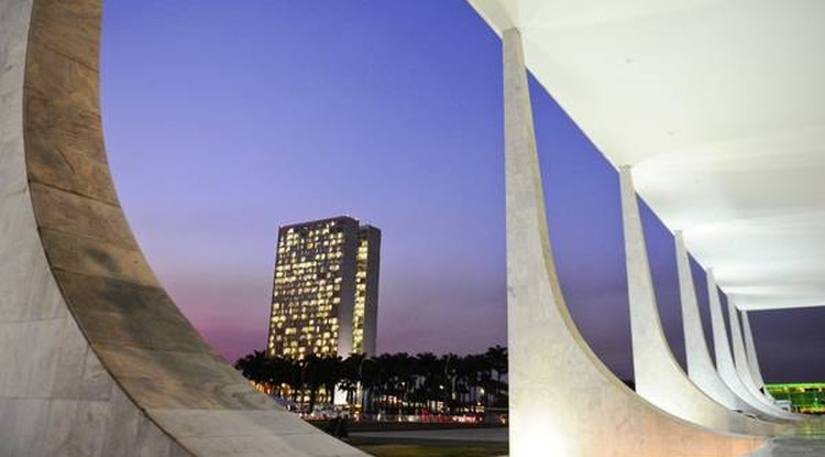 STF, instituição governamental