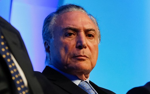 Temer recebe alta, após sentir desconforto: "To inteiro" - Época ...