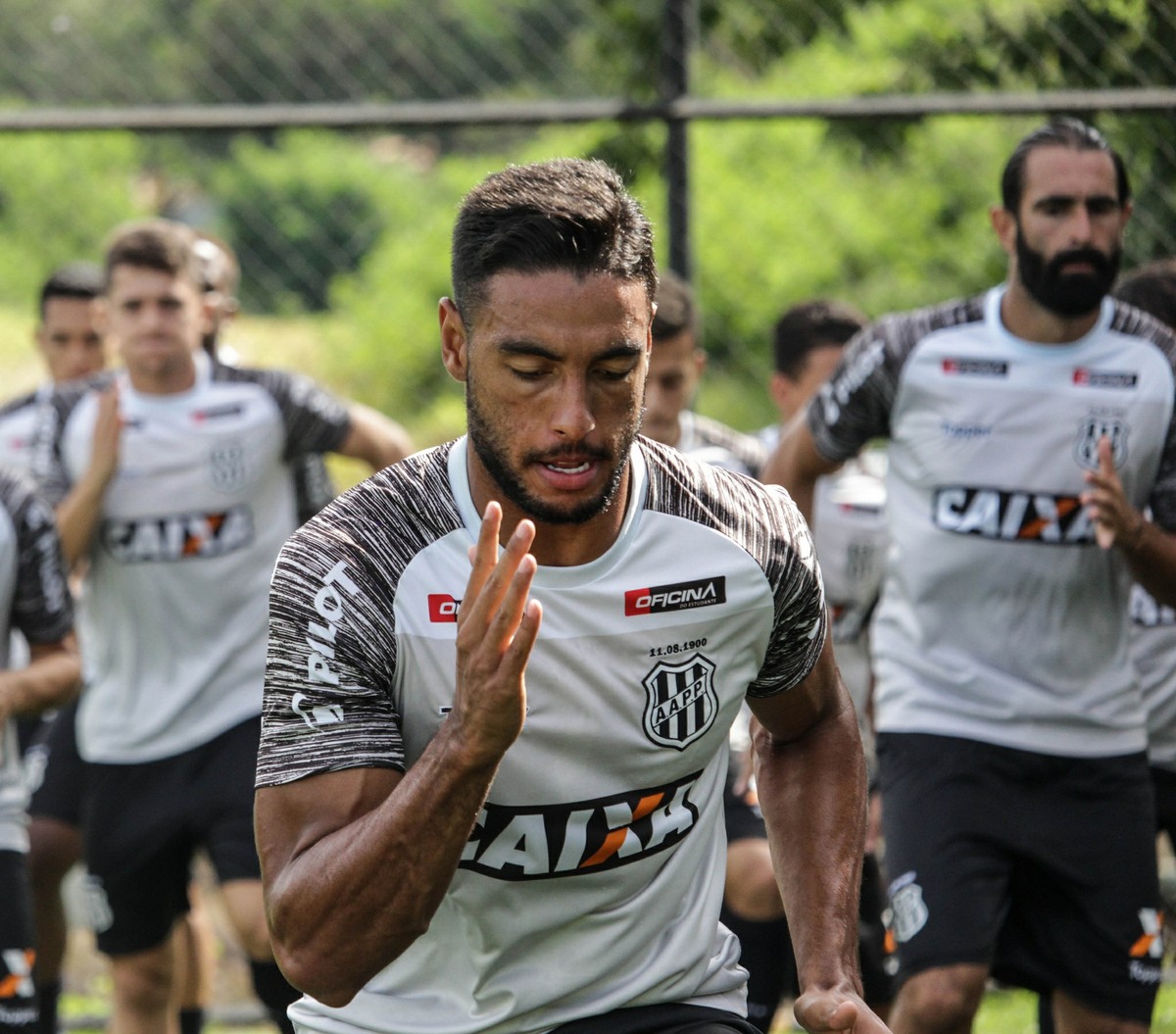 Titular no último dérbi, Nathan exalta grandeza do clássico e vê Ponte ...