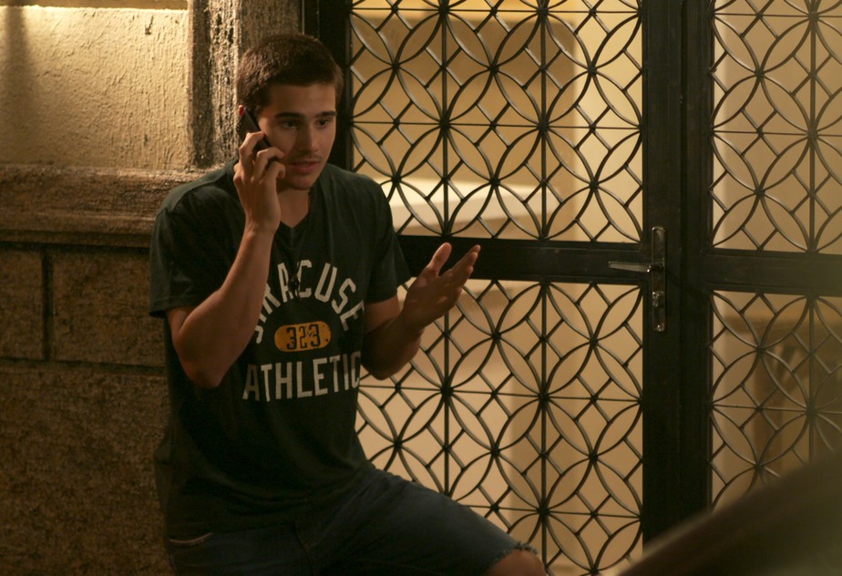 Zac decide revelar seu segredo para Gui | Vem por aí | Gshow