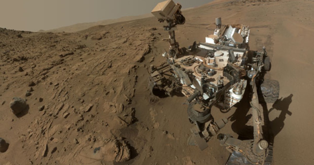 G1 - Robô Curiosity da Nasa se prepara para subir montanha em Marte ...