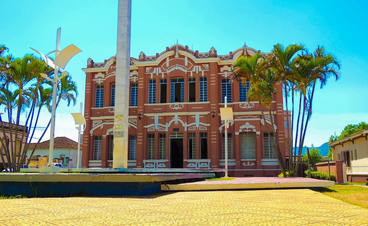 Concurso público em Paraisópolis abre vagas com salários de até R$ 13 ...