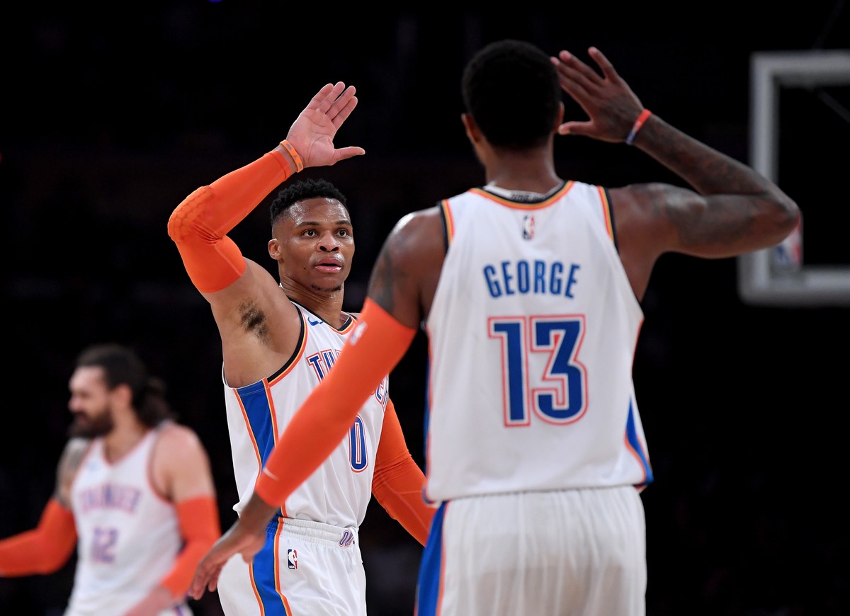 Noite de NBA tem Westbrook com 'air guitar' da zoeira🎸 e campeã de ...