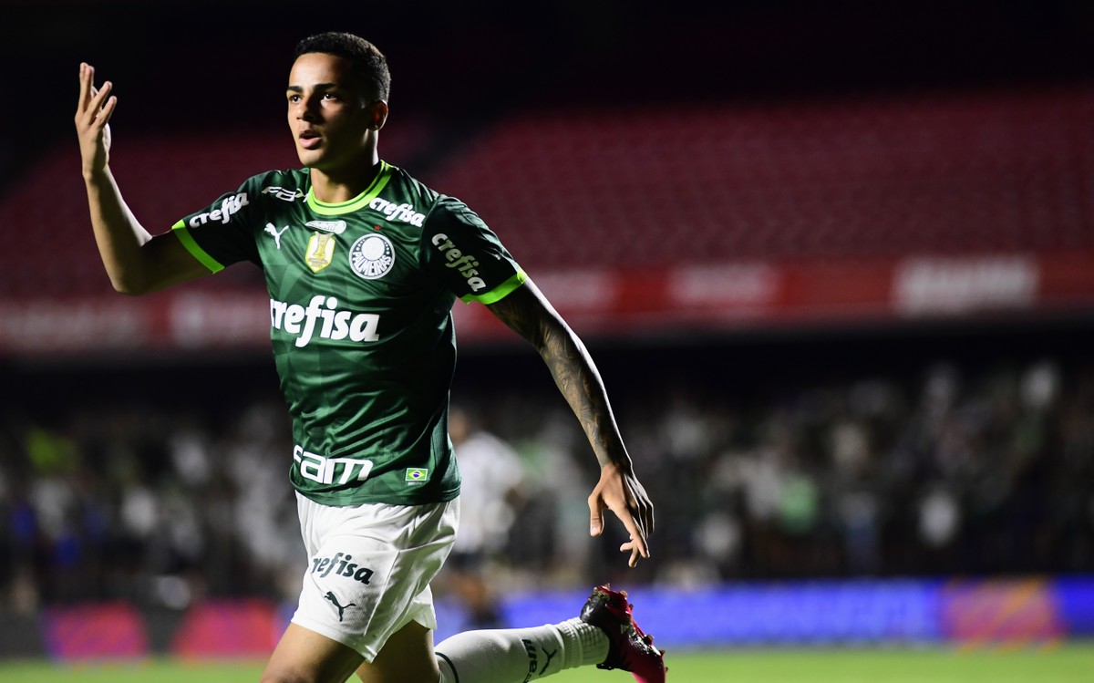 Giovani começa 2023 com "sorriso no rosto" e participa de um gol a cada ...