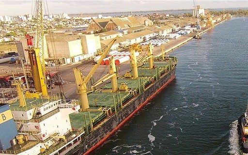 Porto de Rio Grande amplia calado e agora pode receber navios de até ...