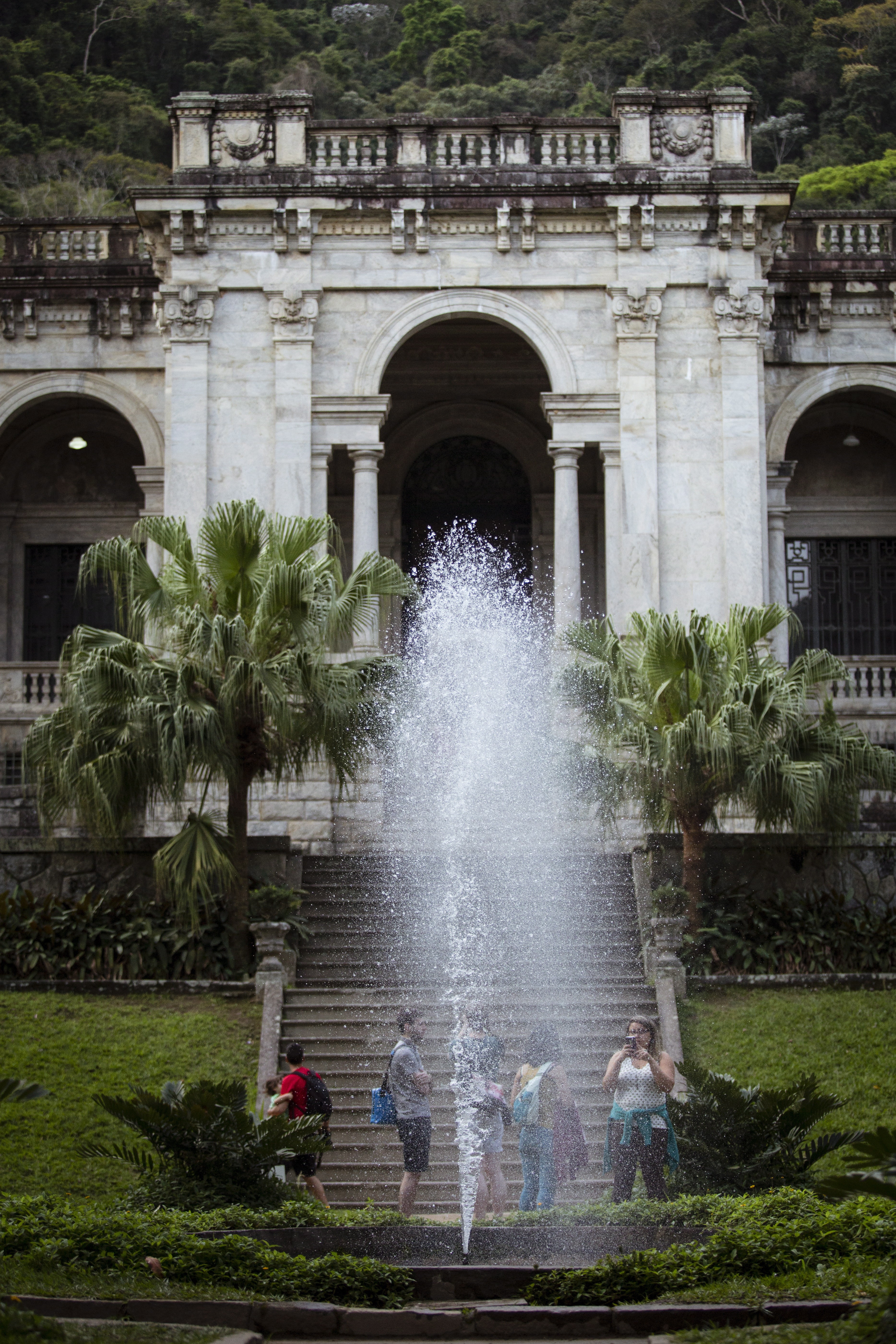 Parque Lage cobra R$ 50 mil para servir de locação de cena de filme ...