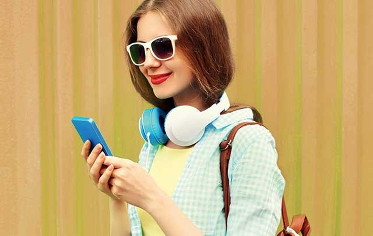 Era digital com estilo | Em parceria com | Glamour