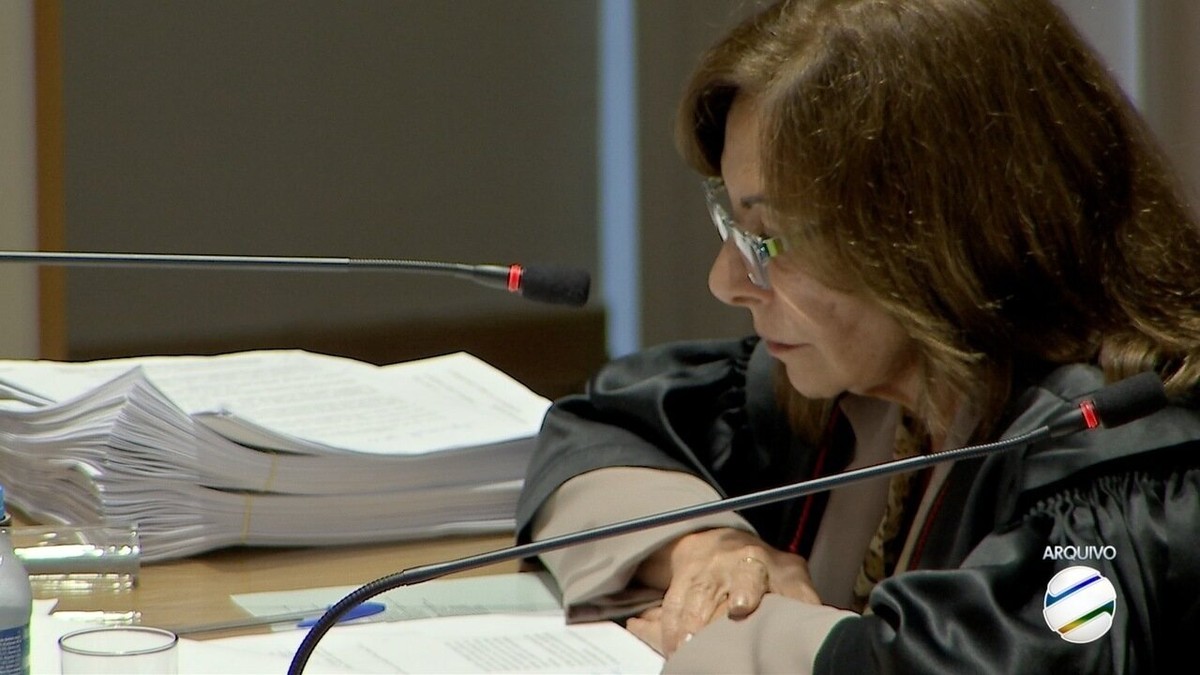 Justiça de MS suspende processo de ação de improbidade contra ...