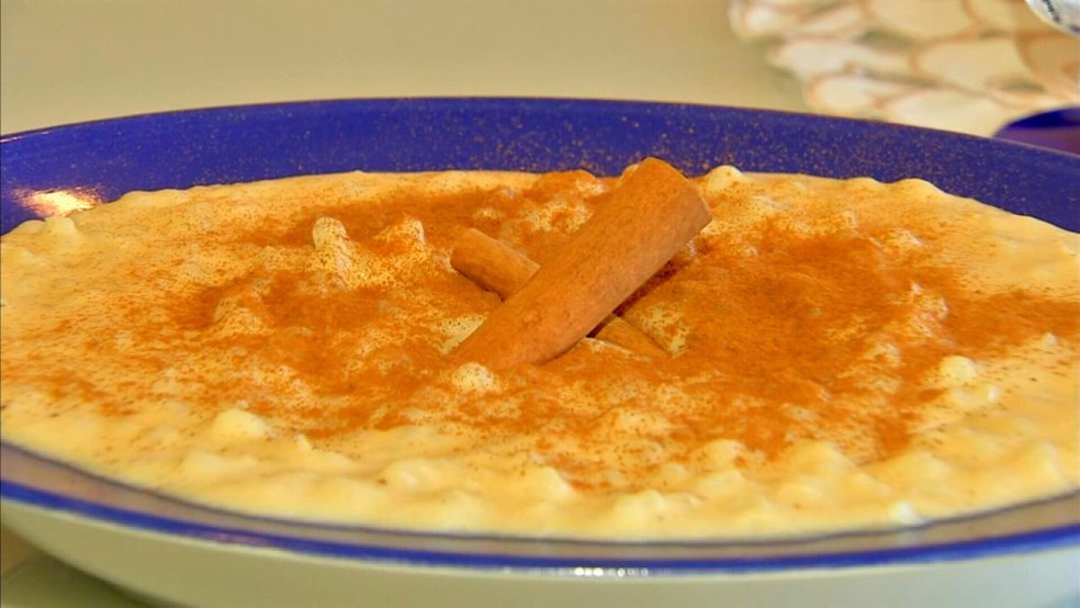 Aprenda a receita do mungunzá doce; Milho, canela e leite de coco são ...