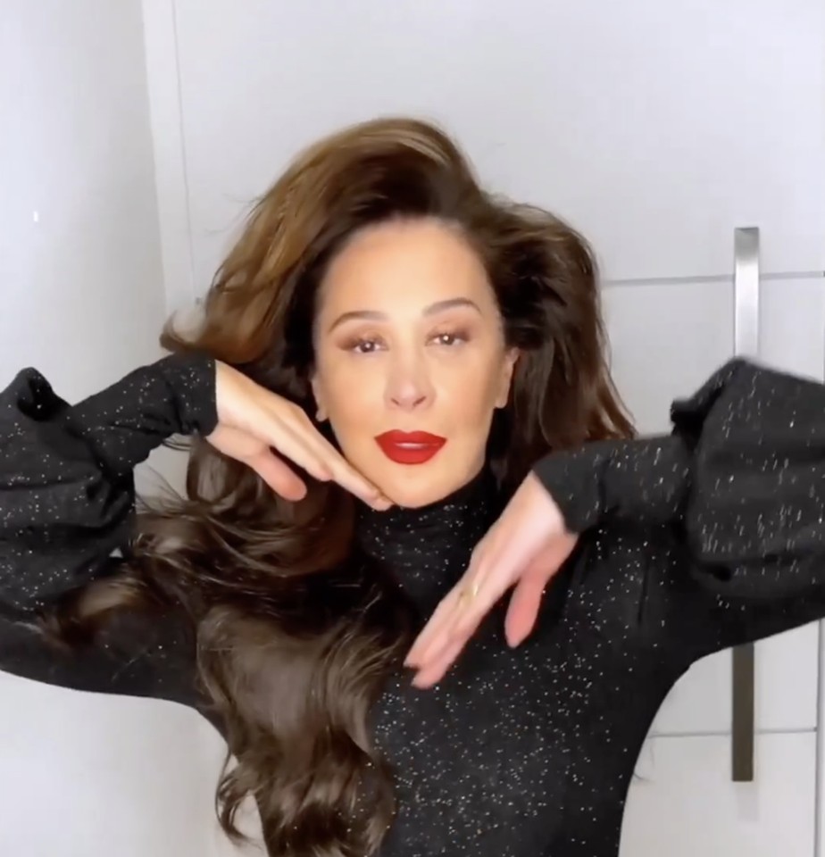 Grávida, Claudia Raia celebra chegada dos 56 anos: "Que seja intenso ...