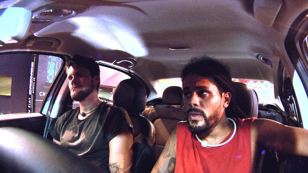 Viegas avisa Breno: 'Cuidado aí' | Prova Fiat Cronos na Bagagem | gshow