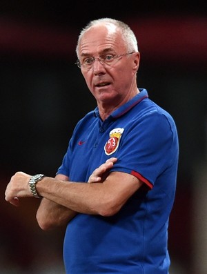 Técnico do Shanghai, Eriksson aposta que Messi e CR7 jogarão na China