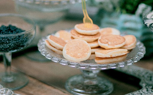 Aprenda a fazer caviar de mostarda para acompanhar tábua de frios ...