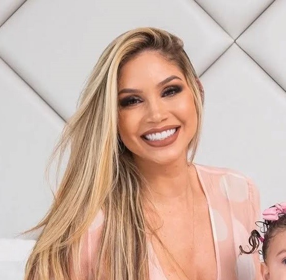 Saiba tudo sobre: Camila Ângelo