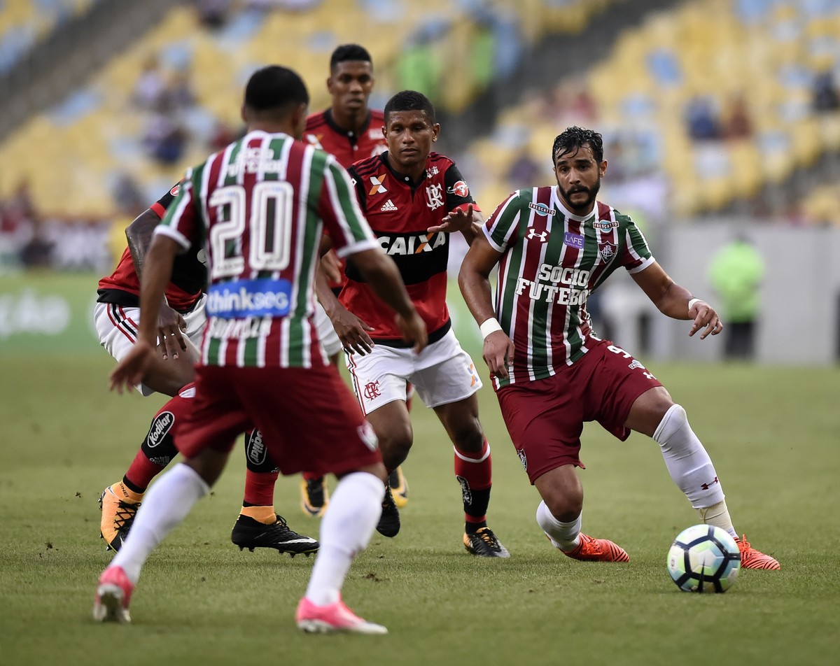 Flu já esteve sete vezes à frente do placar, mas ainda não venceu o Fla ...