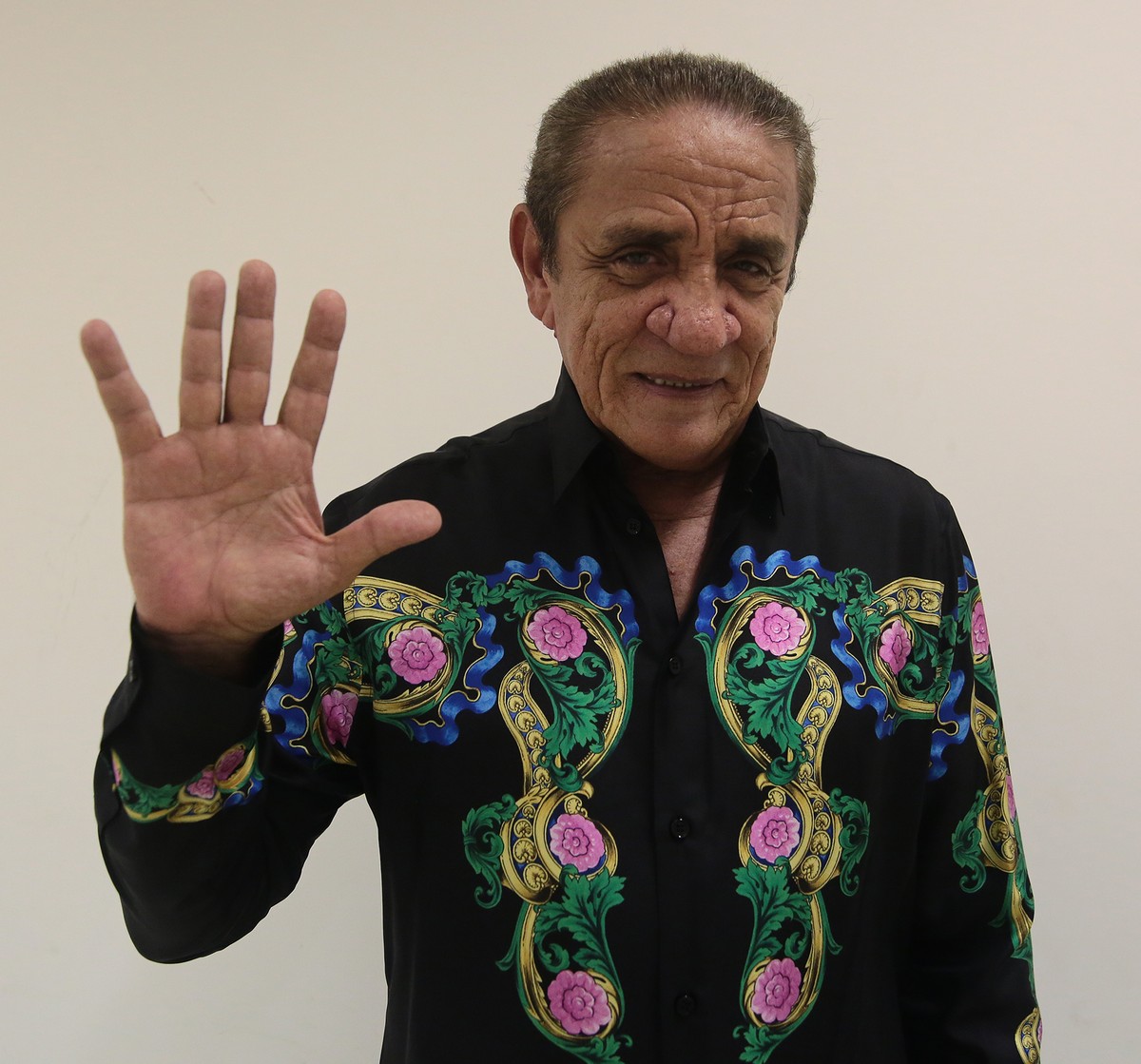 Cantor Zé Ramalho apresenta em Campina Grande show da turnê '40 anos de ...