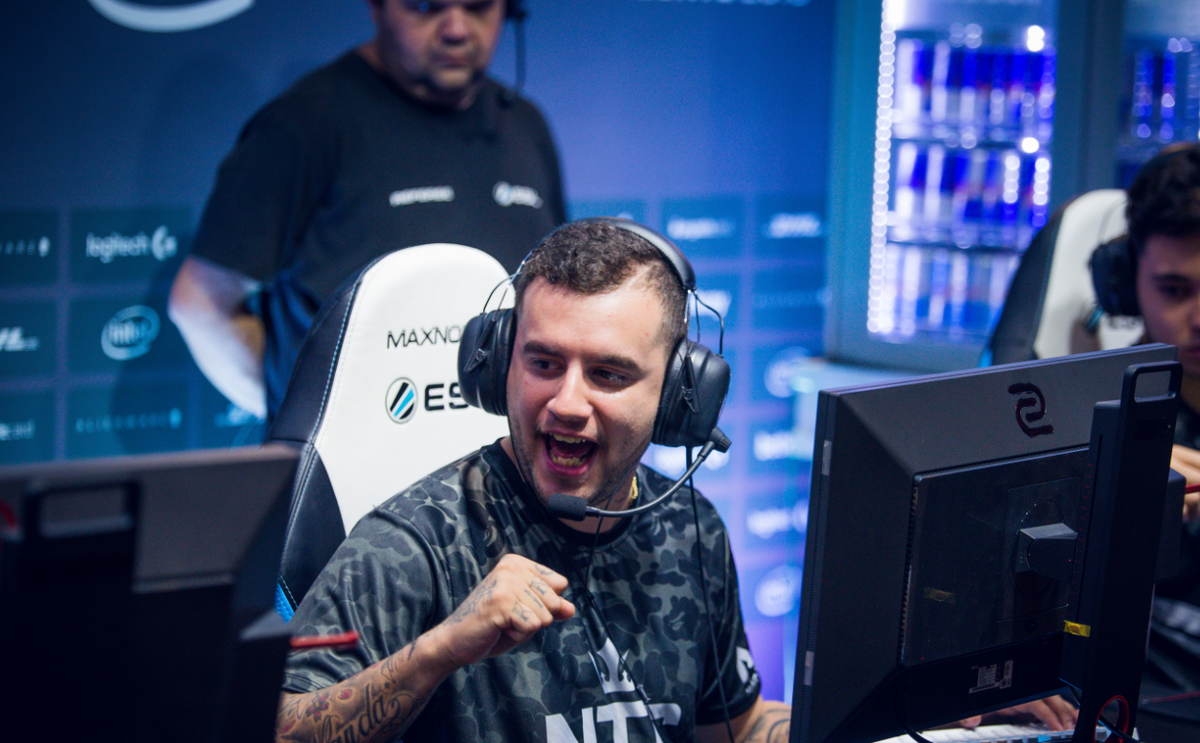 Vito "kNg": o jogador brasileiro mais polêmico ou mais autêntico do CS ...