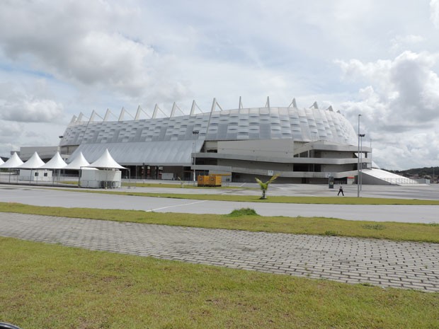 G1 - Linha especial atende torcedores do Náutico que forem à Arena PE ...