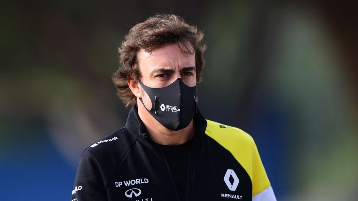 Fernando Alonso poderá voltar aos treinos em cinco dias após sofrer ...