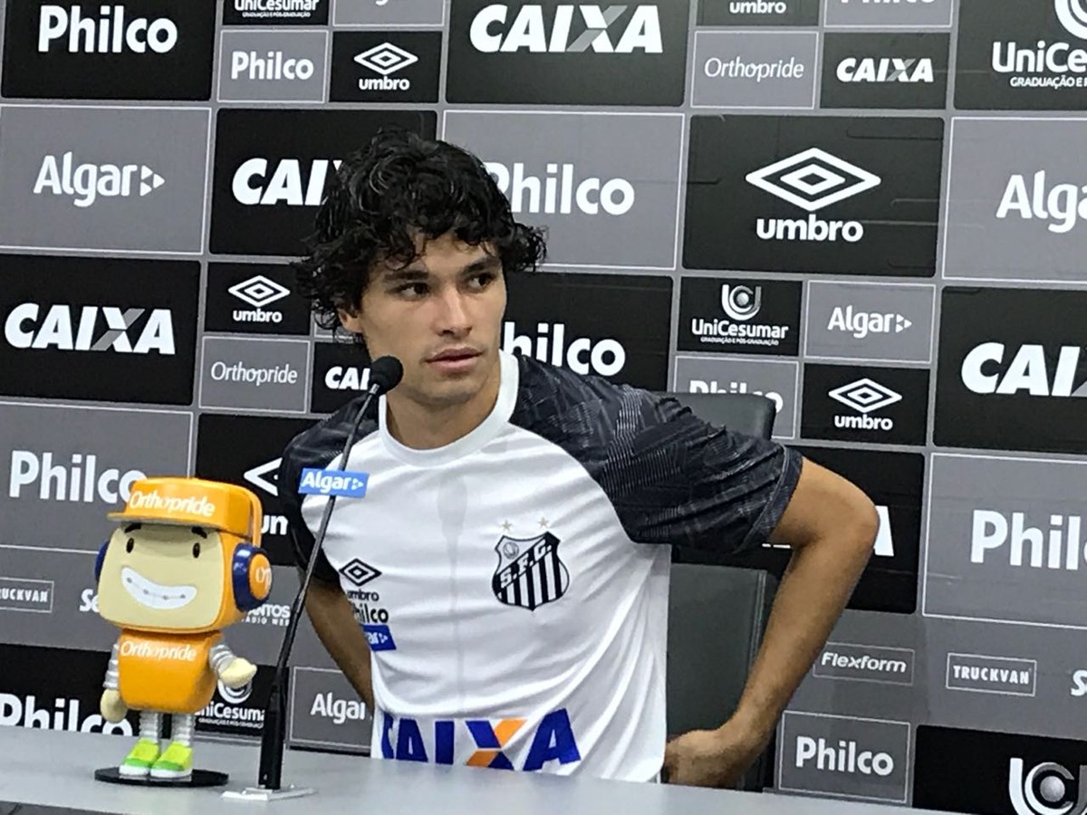 Dodô se diz mais defensivo e admite queda de rendimento no Santos ...