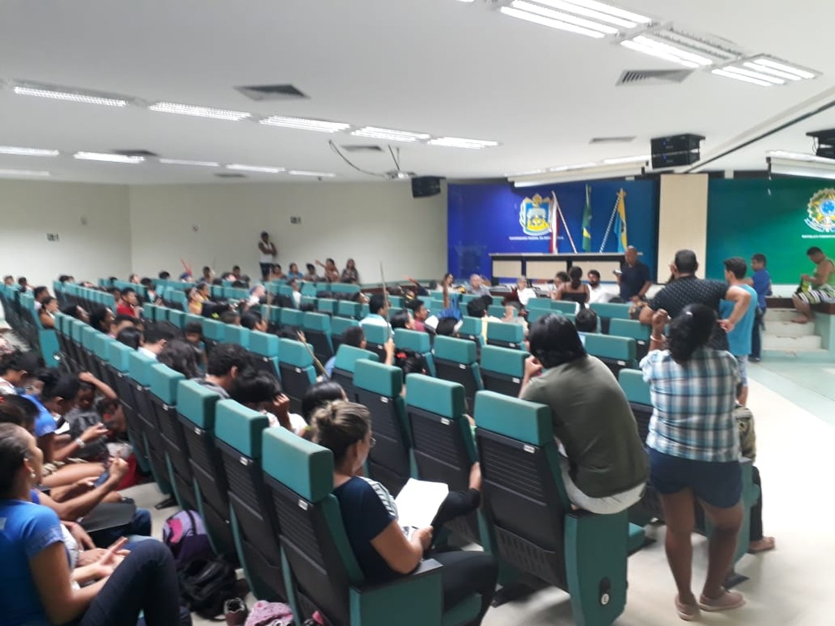 Ufopa retoma aulas presenciais nesta segunda, 19, com recepção a ...