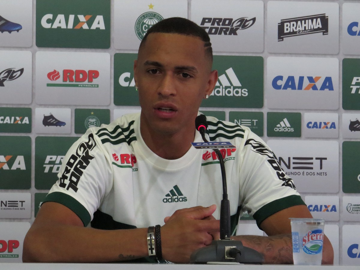 Sétimo reforço, Leandro Silva é regularizado e pode estrear pelo ...