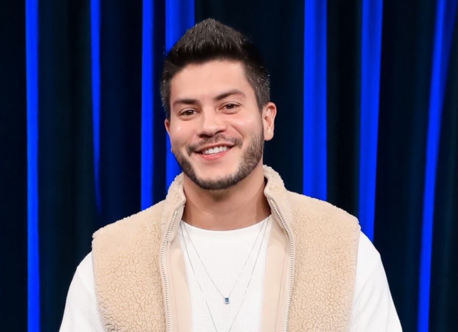 Arthur Aguiar diz que vai se tornar piloto de automobilismo | Notícias ...