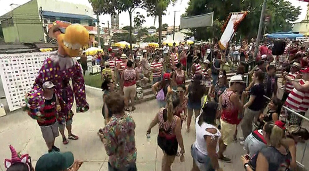 Blocos fazem esquenta neste domingo em São Paulo | Carnaval 2018 em São ...