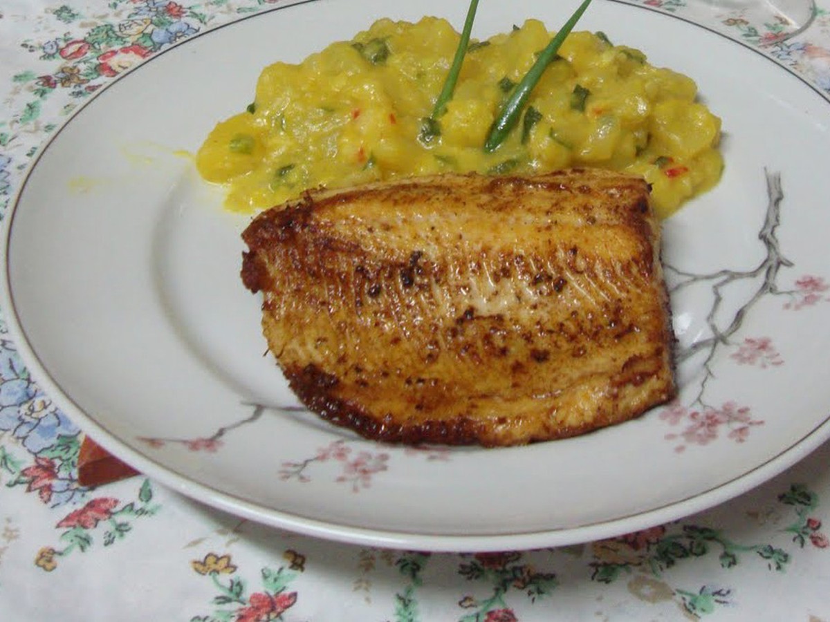 FILÉ DE TRUTA COM RISOTO DE BATATAS E QUEIJO GRUYÈRE | Carnes | Receitas