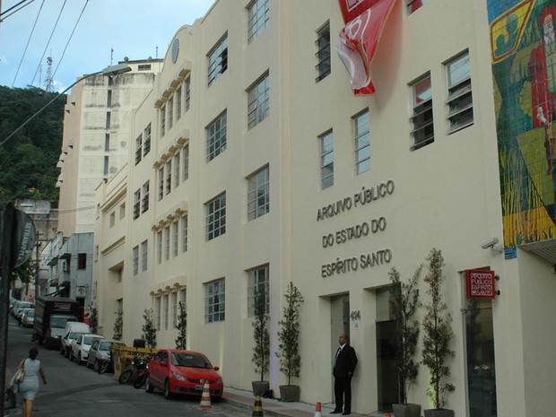 G1 - Arquivo Público resgata a memória e difunde a cultura capixaba ...