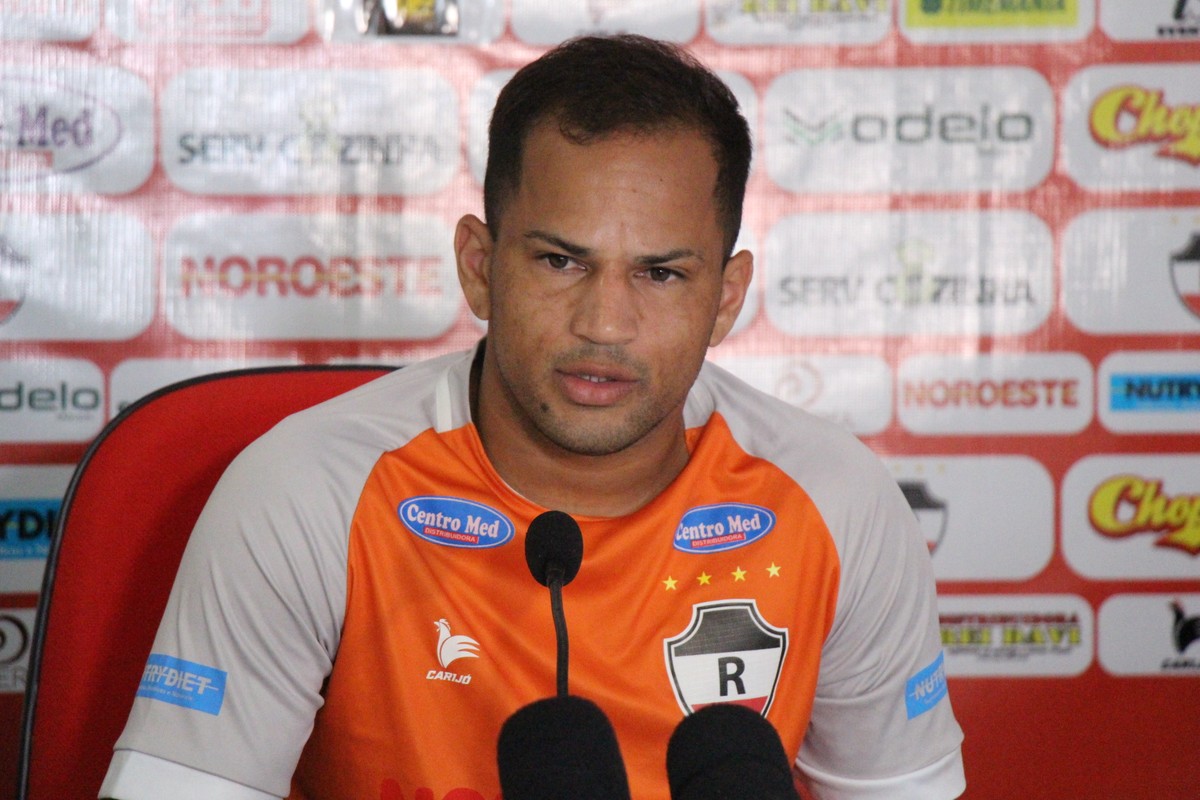 Daniel Bahia tem contrato rescindido com o Central e fica livre para se ...