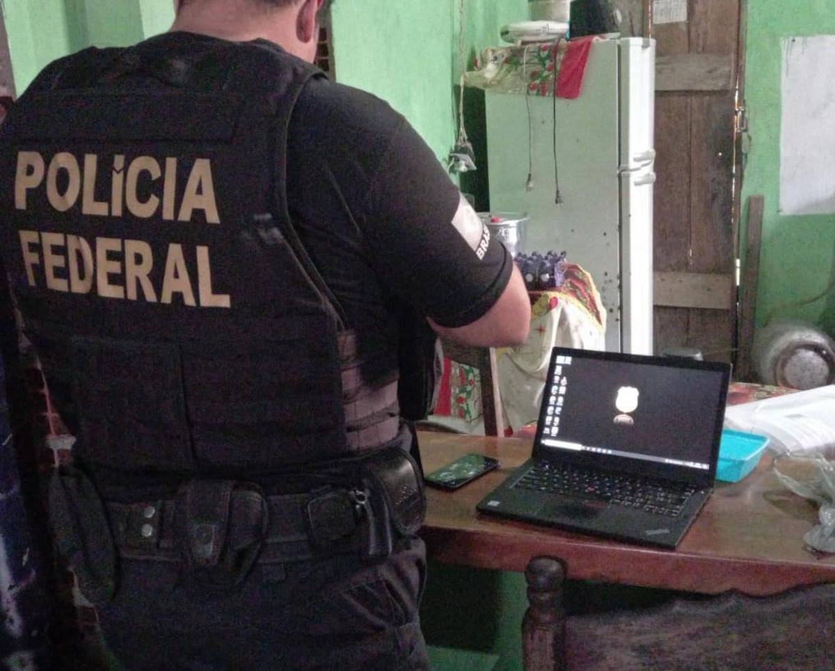 Pf Cumpre Mandado Contra Suspeito De Armazenar E Transmitir Pornografia