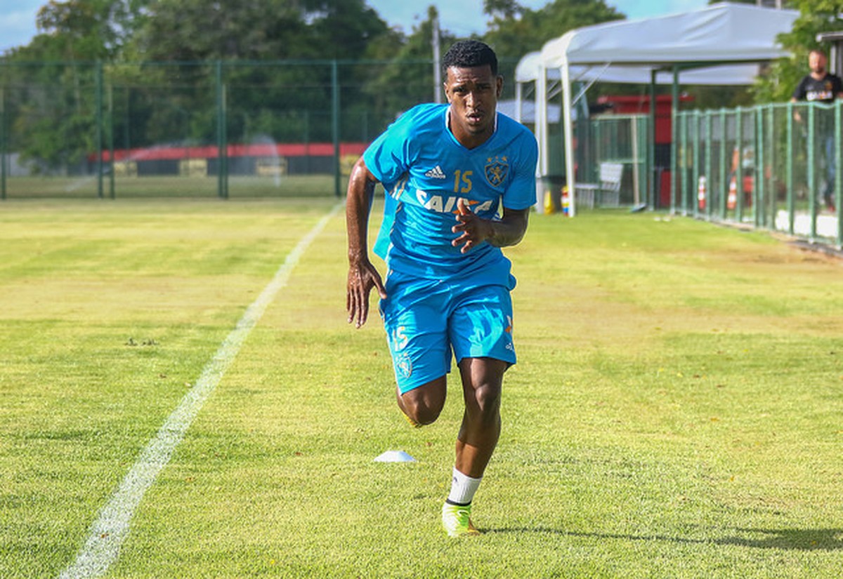 Felipe Rodrigues é regularizado pelo Sport e vira opção para estreia no ...