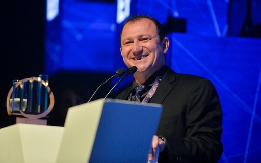 Cesar Gon, da CI&T, é o empreendedor do ano da EY - Pequenas Empresas ...