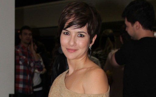 Lembram dela?! Ex-Trem da Alegria Amanda Acosta fará novela - Quem ...