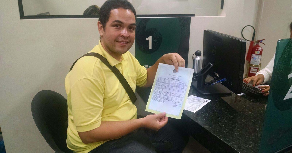 G1 - DF registra primeiro bebê com CPF impresso na certidão de ...