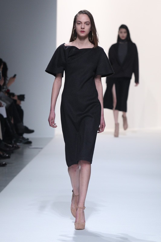 Chalayan | Paris | Inverno 2015 | Desfiles | vogue