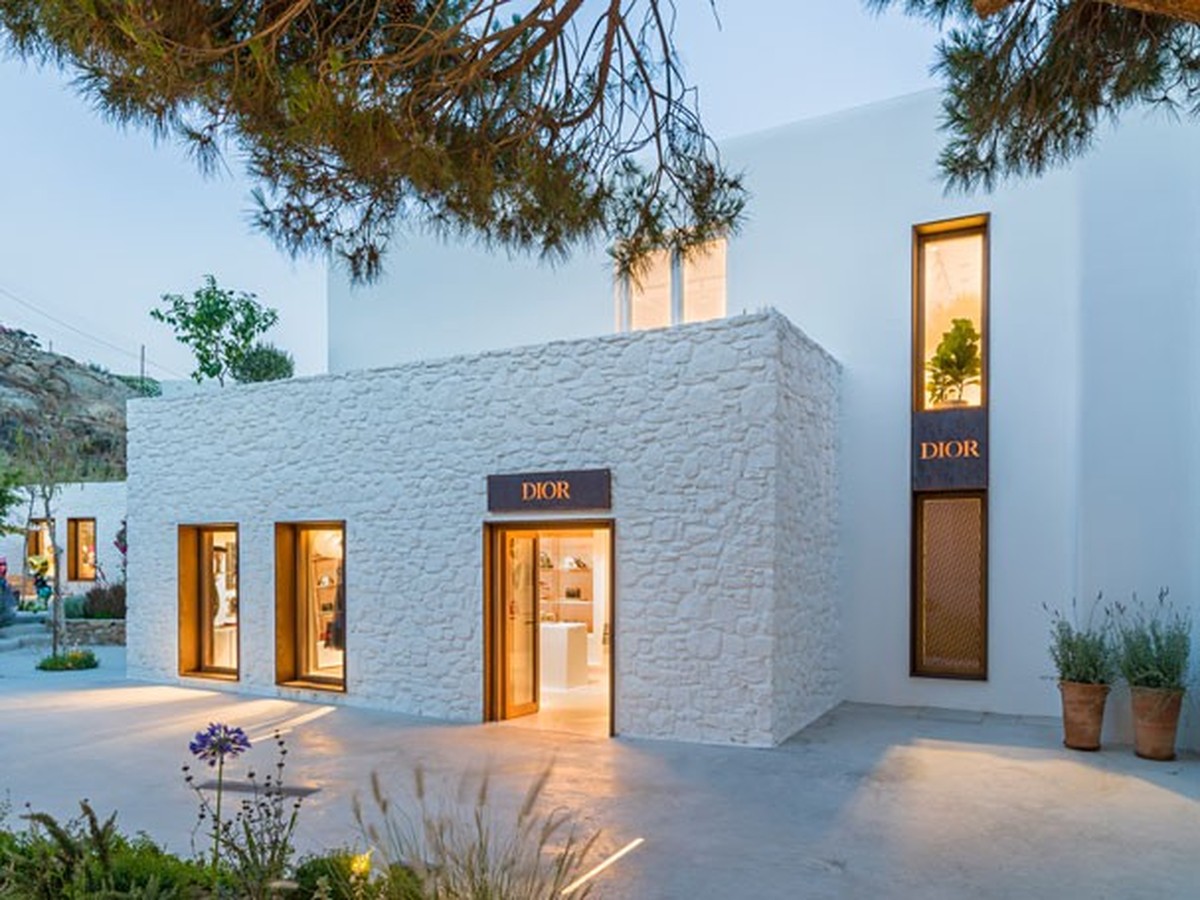 Dior abre boutique pop-up em Mykonos, na Grécia | Moda | Glamour