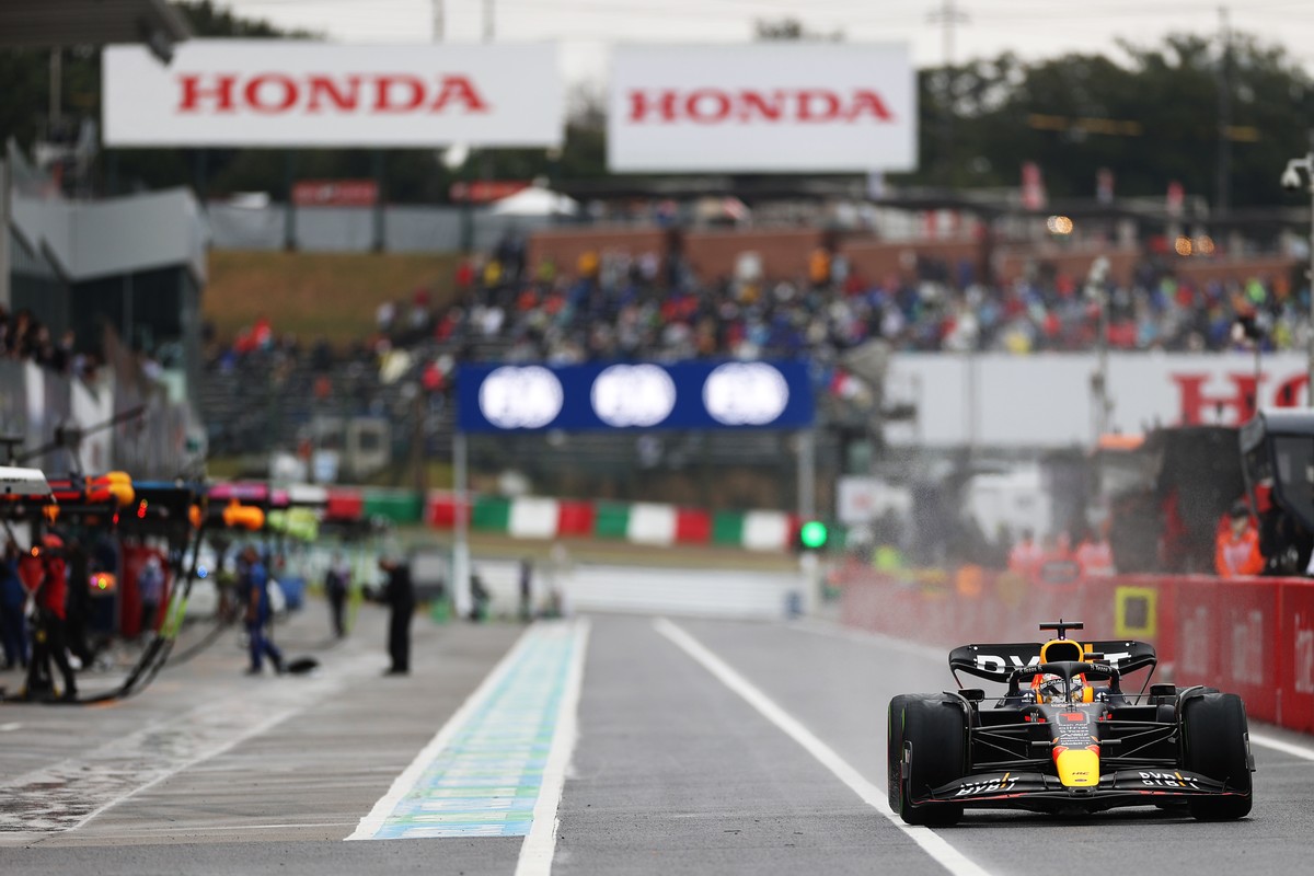 GP do Japão: Verstappen conquista a pole e vai em busca do bi da F1 ...
