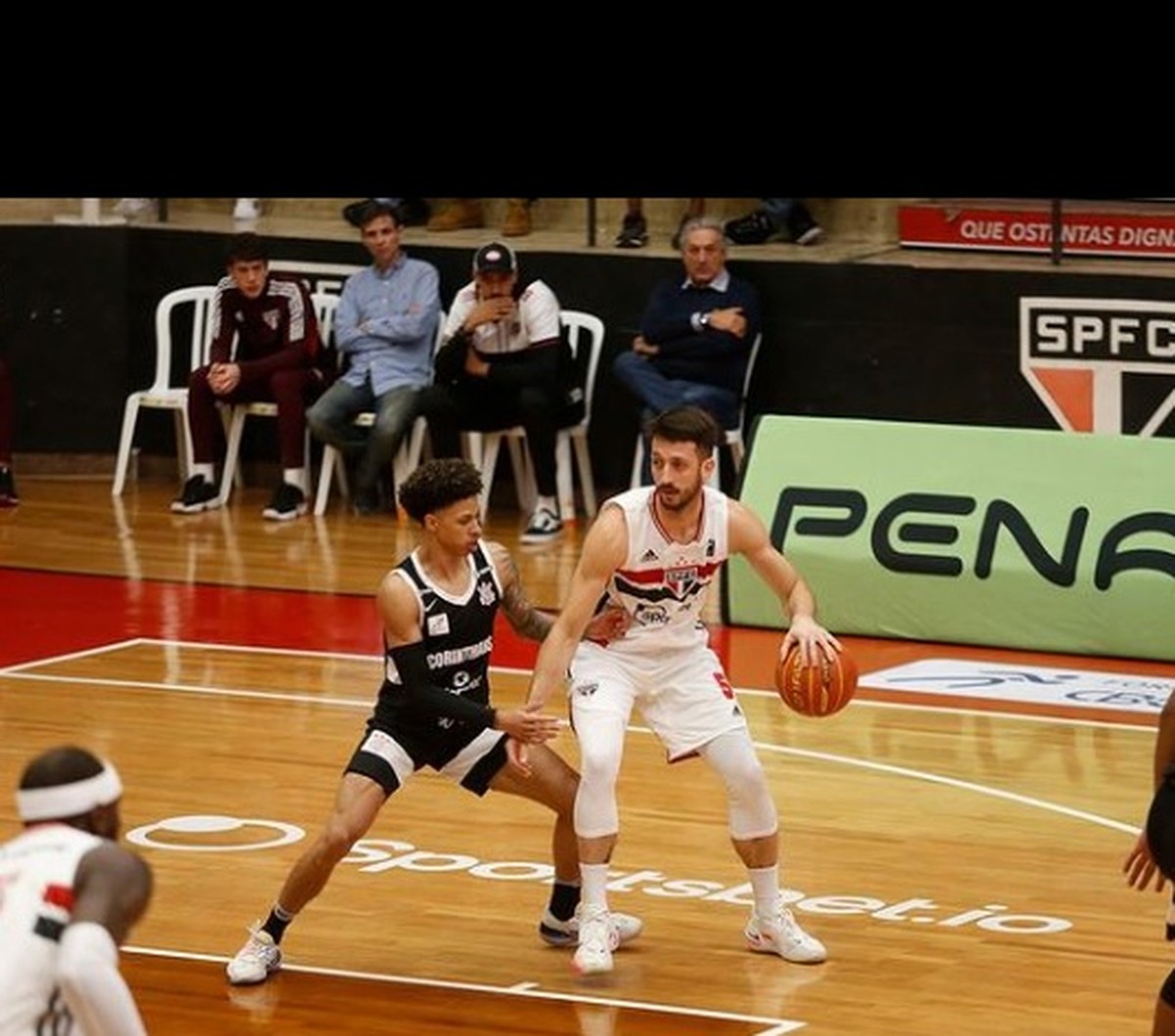 São Paulo bate o Corinthians de virada pelo NBB | nbb | ge