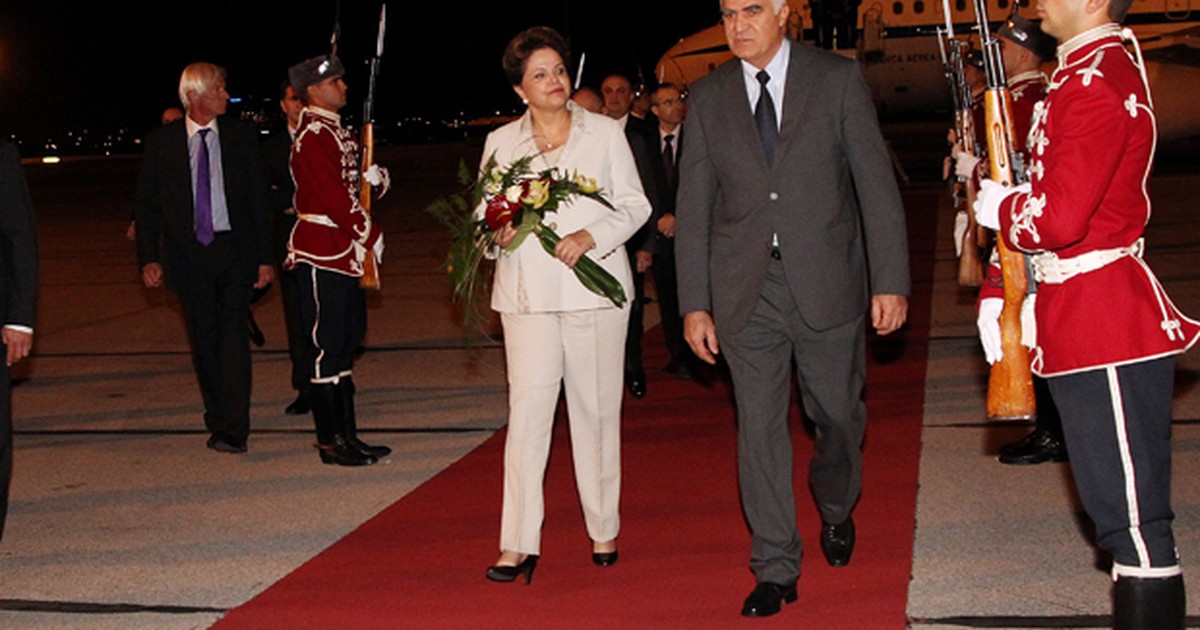 G1 - Dilma chega à Bulgária, terra natal de seu pai, Pedro Rousseff ...