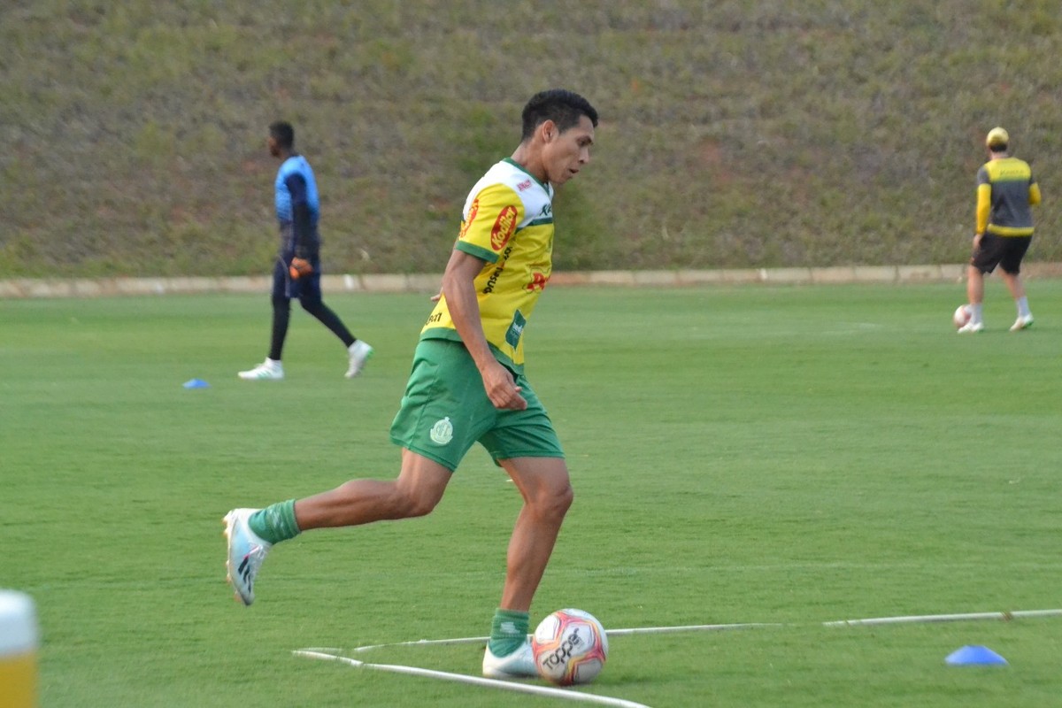 Igor Henrique elogia o Floresta e projeta decisão difícil para o ...