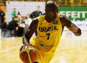 "Podemos surpreender", diz Taylor sobre Brasil no Mundial de basquete ...